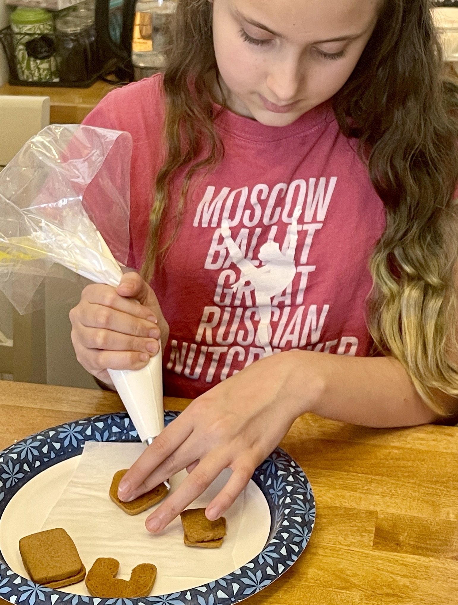 The BEST Ways to Use Tiny Gingerbread Houses! - Feet Under My Table