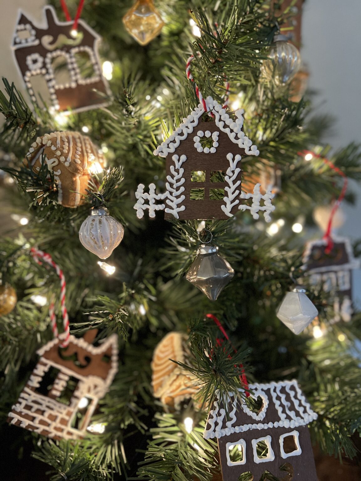 The BEST DIY Gingerbread House Ornaments - Feet Under My Table